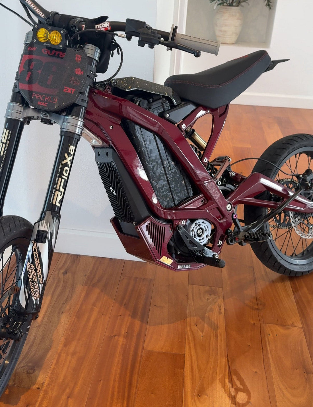 Surron LBX Shiftlock – Emoto Vault